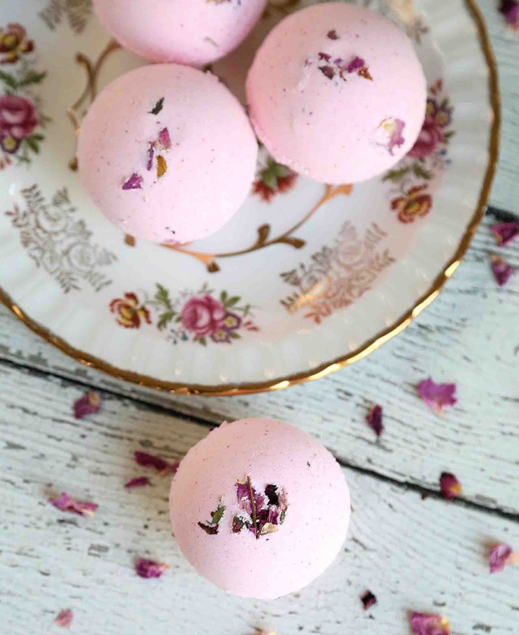Rose petal bath bomb – The Culinarium